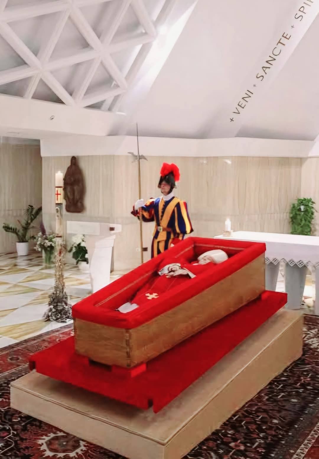 Pope Francis’ coffin to be sealed in rite on Friday evening - Time ...